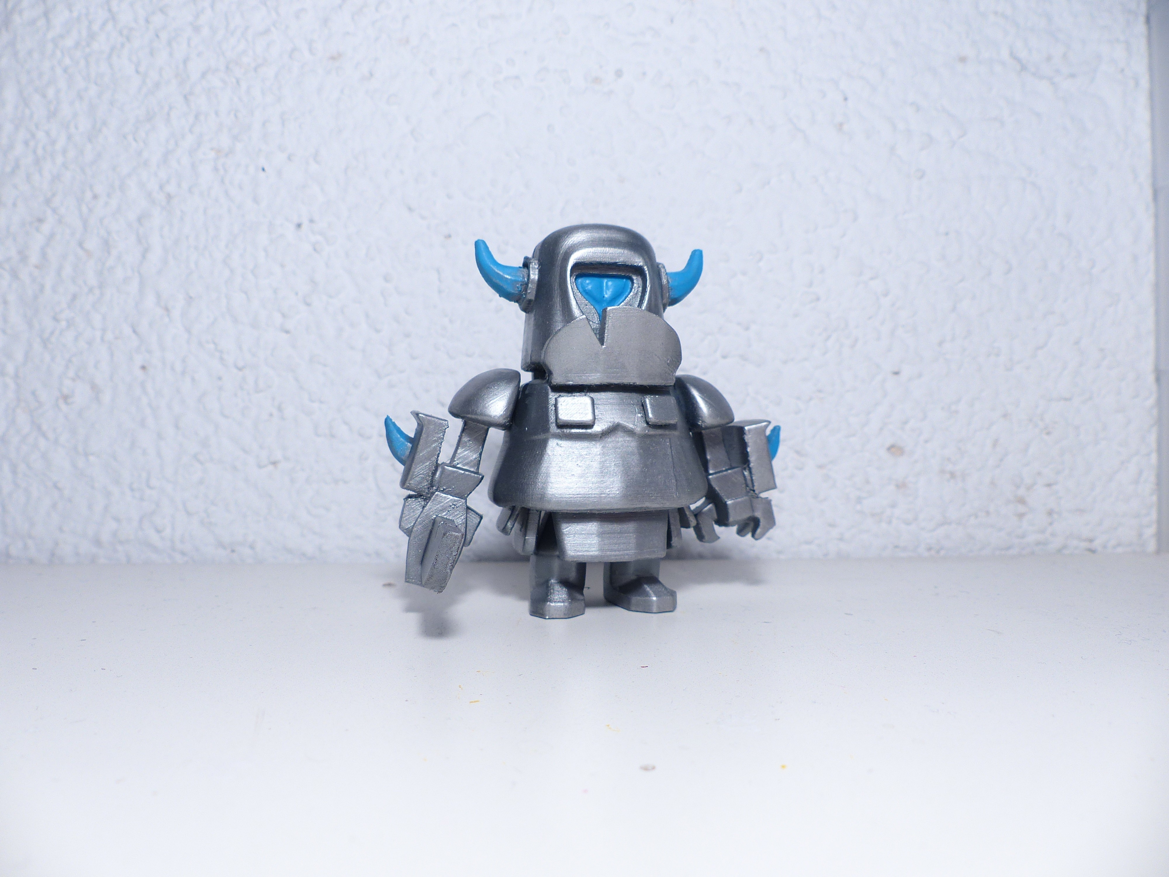 🎲 Figure of mini PEKKA Clash Royale・ STL File for ・Cults